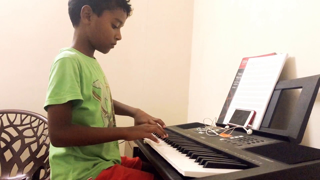 Eric Charles - #ericonthekeys - YouTube