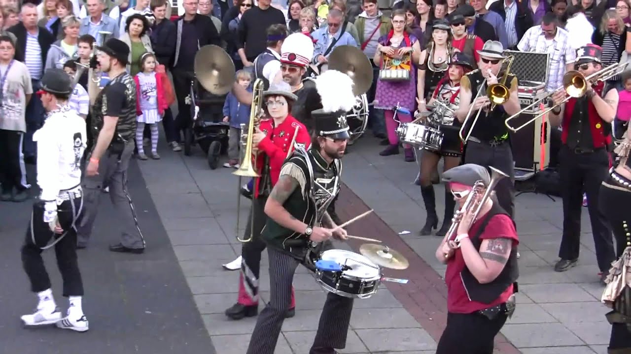 STAMP Festival 2010 March Fourth Marching Band Performance - YouTube