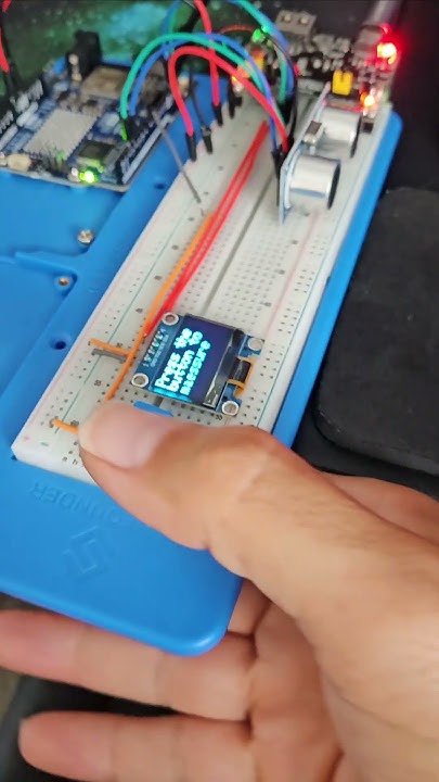 Using a Sonar Sensor to Measure Distance #arduino #coding #sonar #oleddisplay - YouTube