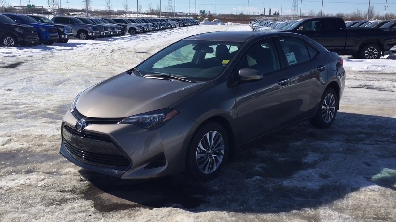 2019 Toyota Corolla XLE Review - YouTube