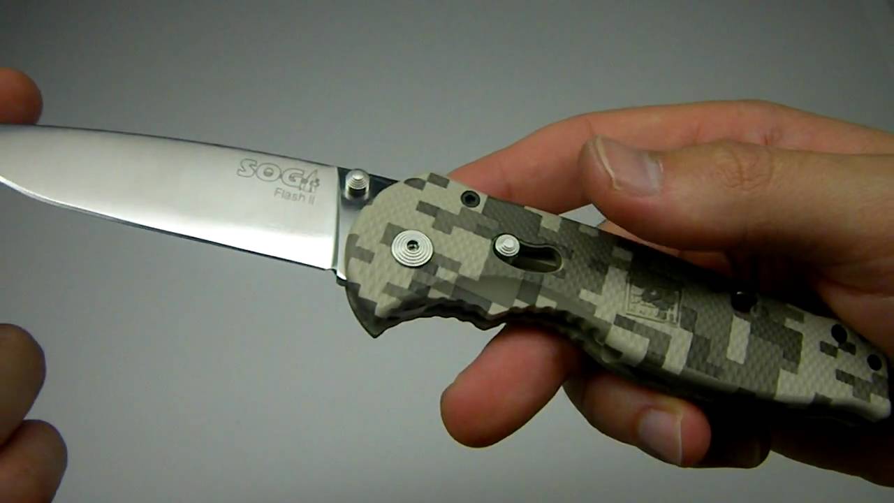 SOG Flash II, arc-lock, digi camo, satin blade - YouTube