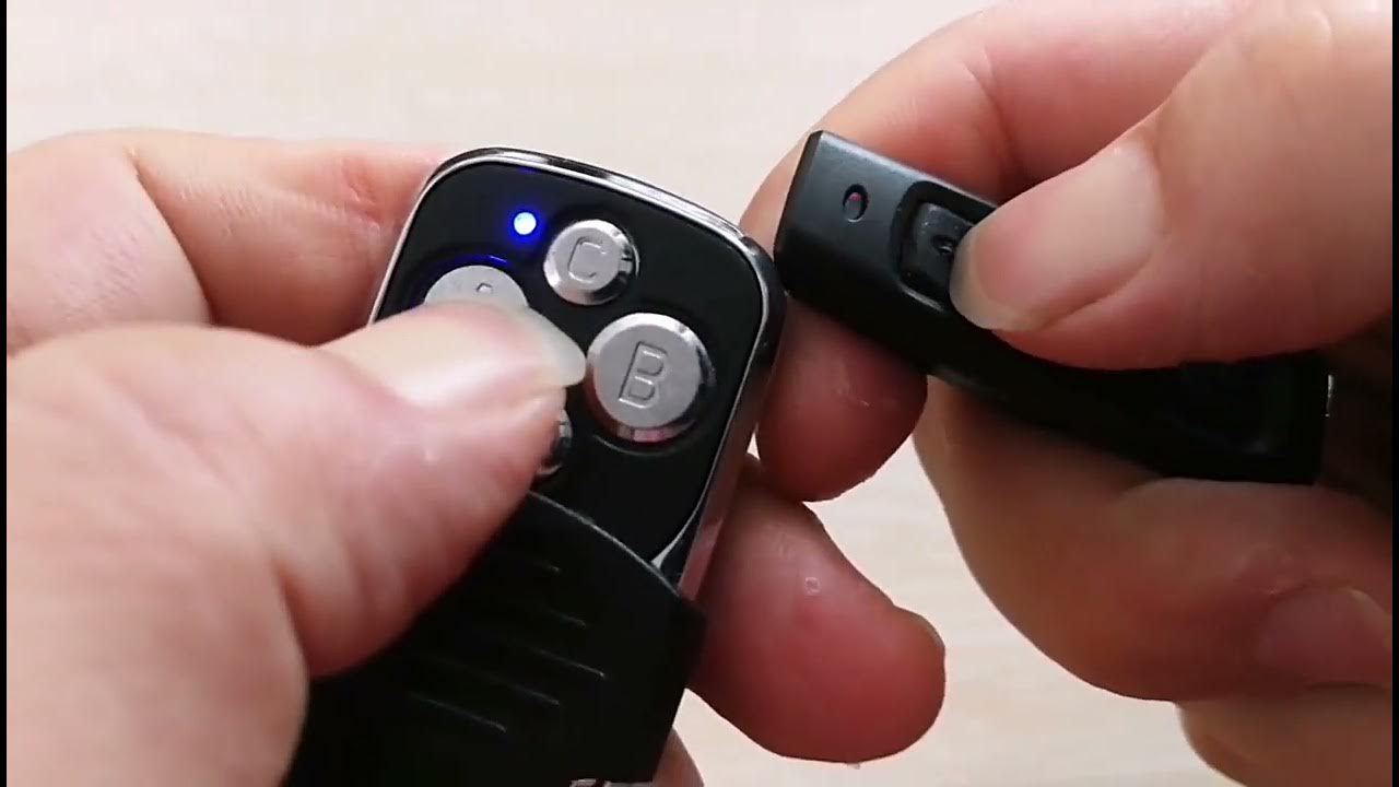 4 in 1 Remote Control Duplicator - YouTube