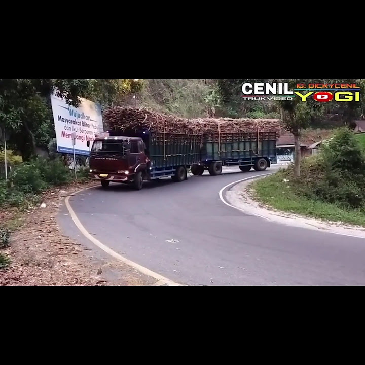 Truk Gandeng Pengangkut Tebu Musim 2020 - YouTube