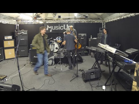 BADFINGER feat. Bob Jackson - Behind the scenes - YouTube