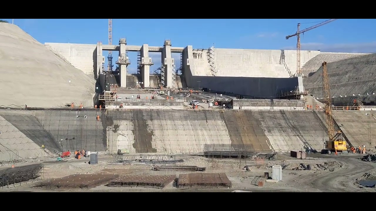 Panorámica. presa Montegrande - YouTube