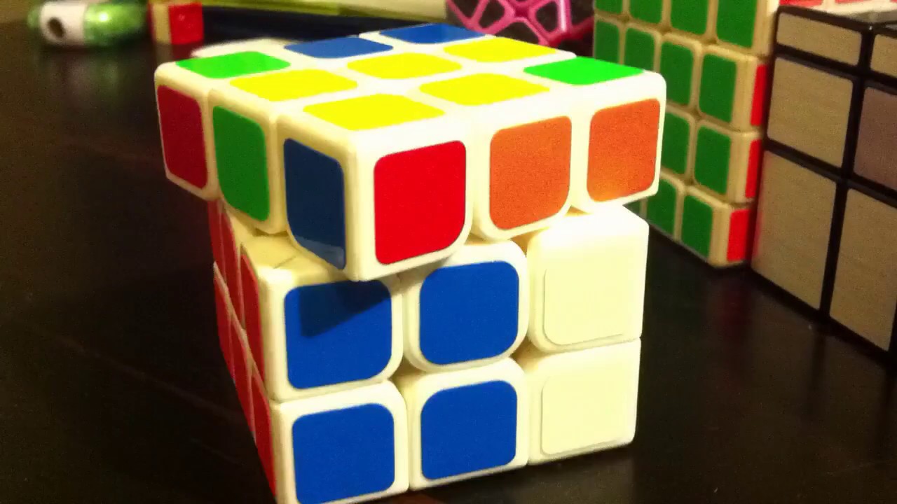 Self Solving Rubik's Cube (3x3) - YouTube