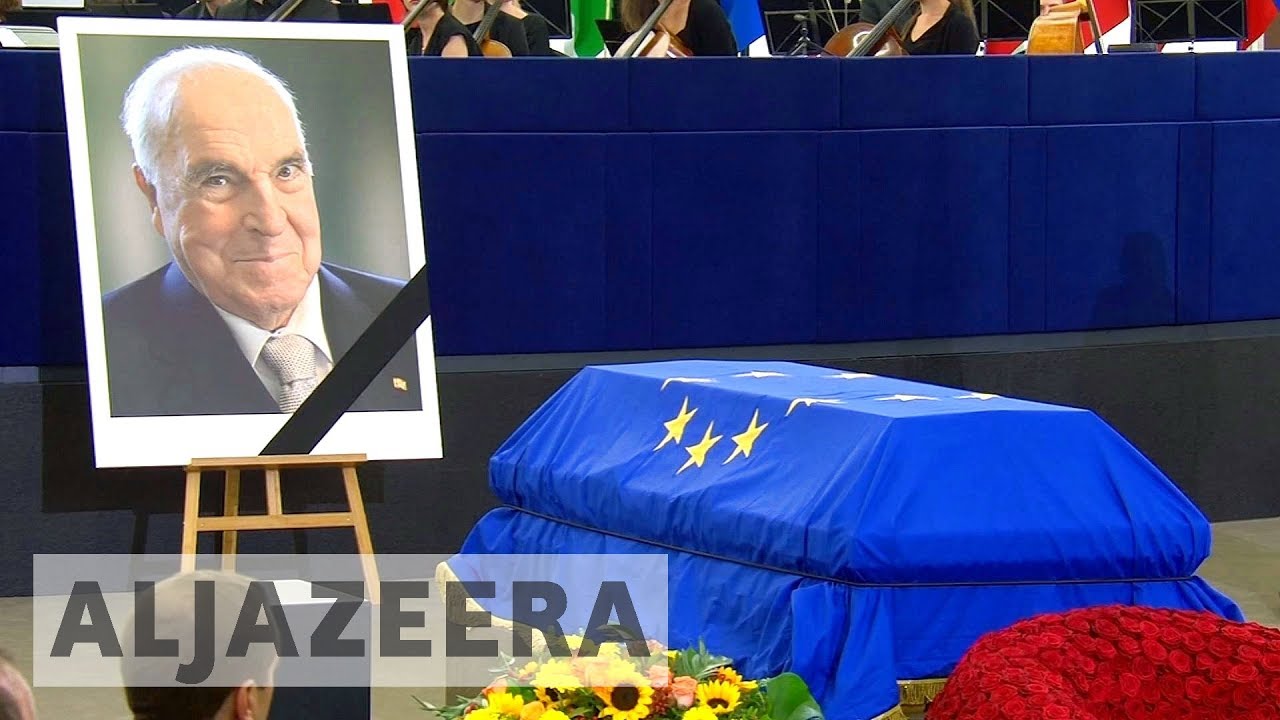 EU pays tribute to ex-German Chancellor Helmut Kohl - YouTube