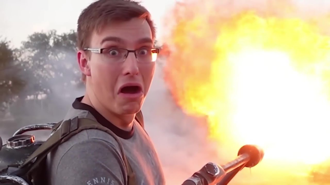 Slimecicle commits arson - YouTube