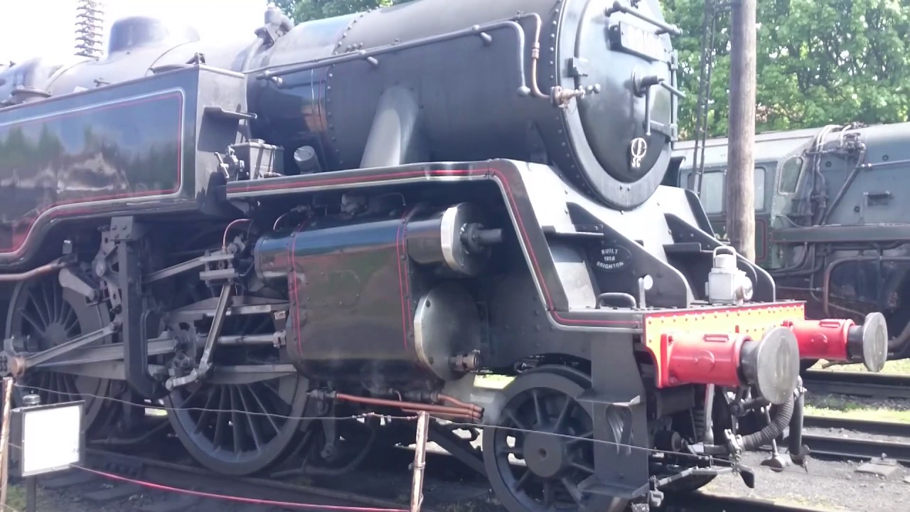 BR Standard 4 Tank No. 80136 - YouTube