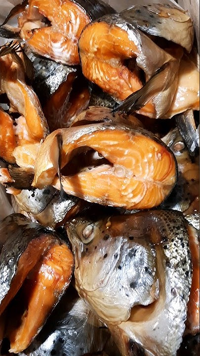 #2023 Головы форели и сёмги горячего копчения в Новосибирске 🔥 #fish # ...