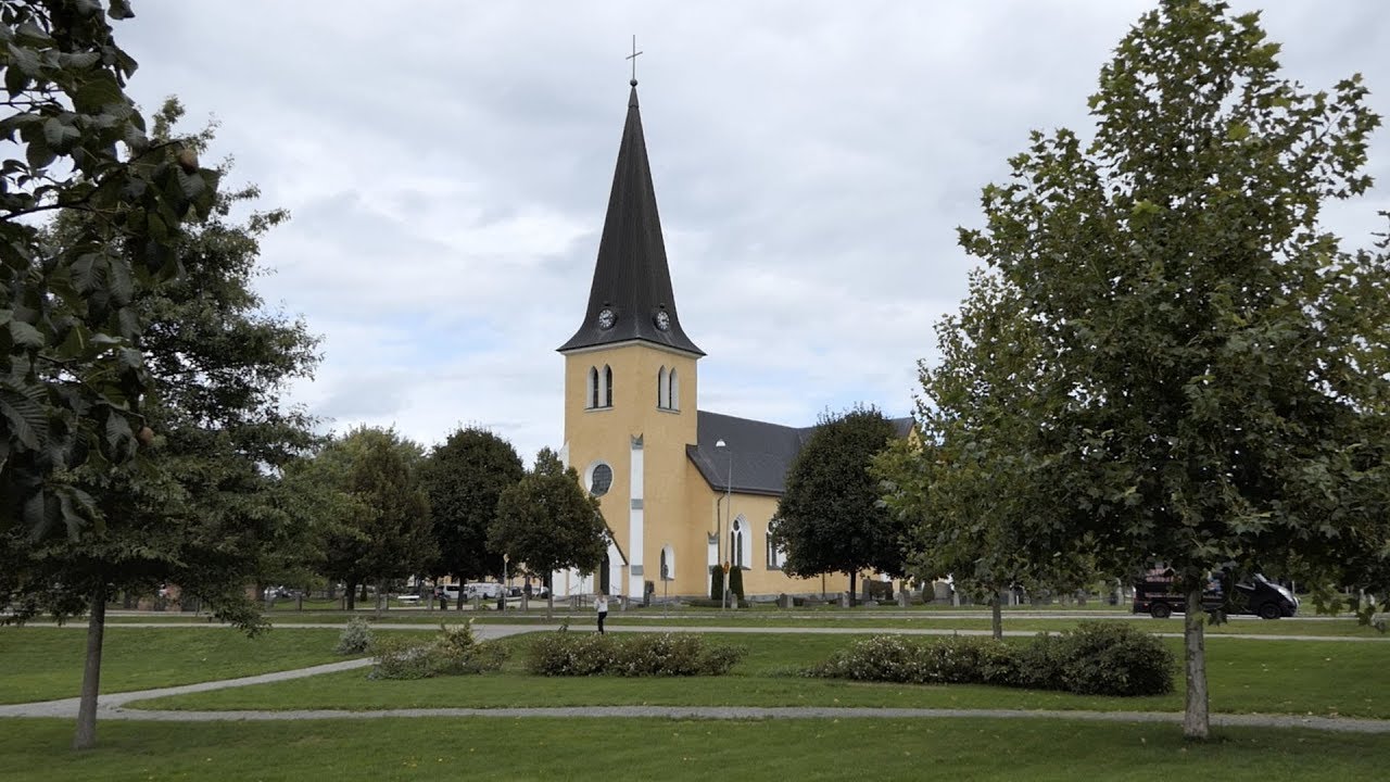 Broby kyrka Skåne - YouTube