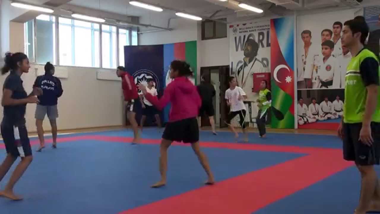 Azerbaijan and Tailand national karate teams in treninq - YouTube