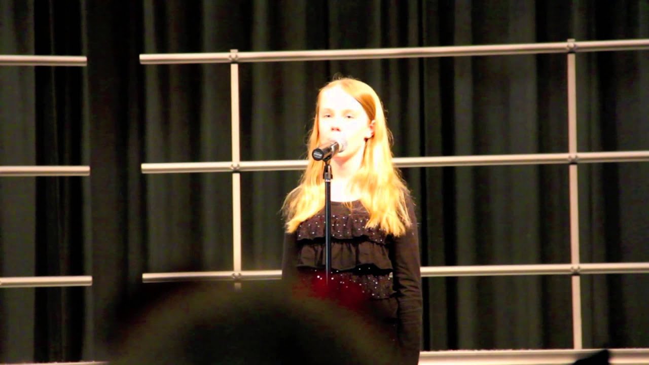 Alexis sings Lass of The Low Country - YouTube