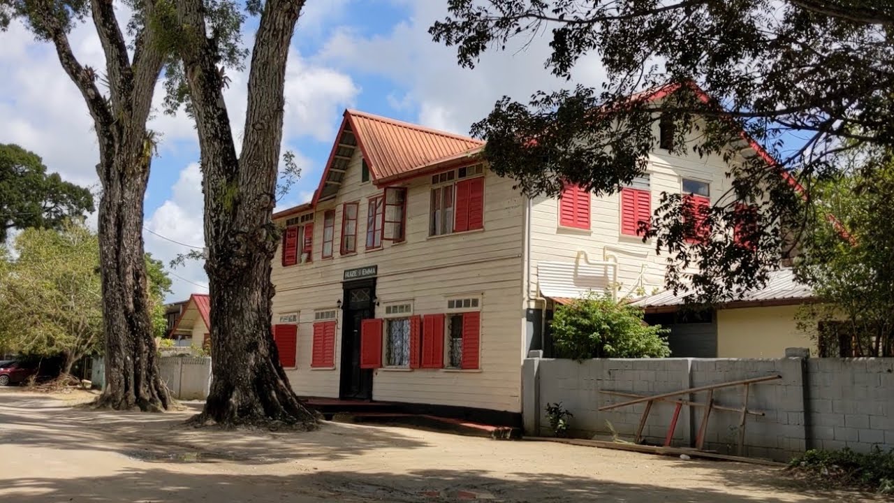 Nena, Walk With Me Along The Wagenwegstraat And The J.F. Nassylaan here ...