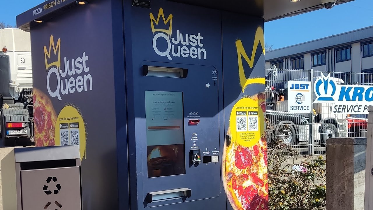 Just Queen Pizza-Automat - YouTube