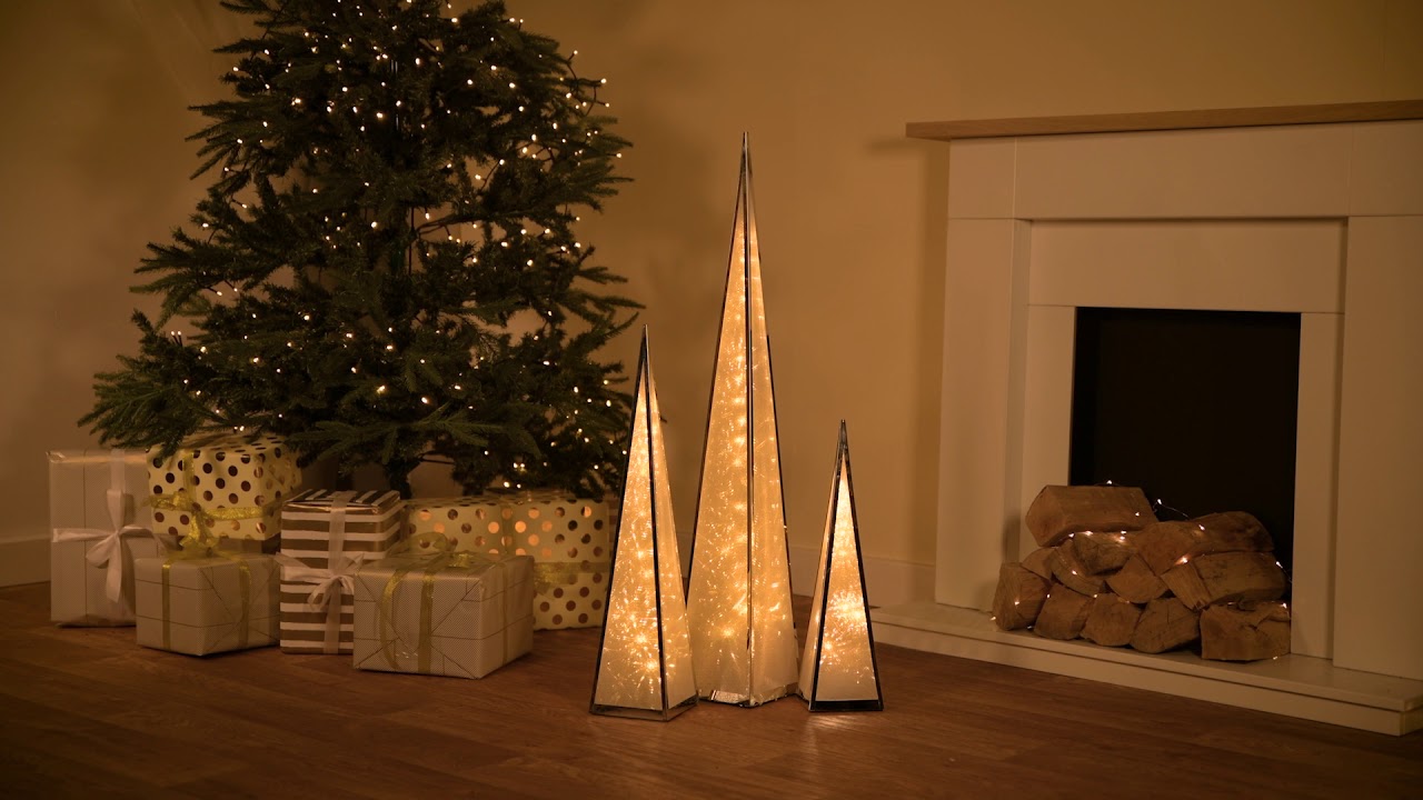 Christow Christmas Starburst Pyramid Lantern - YouTube