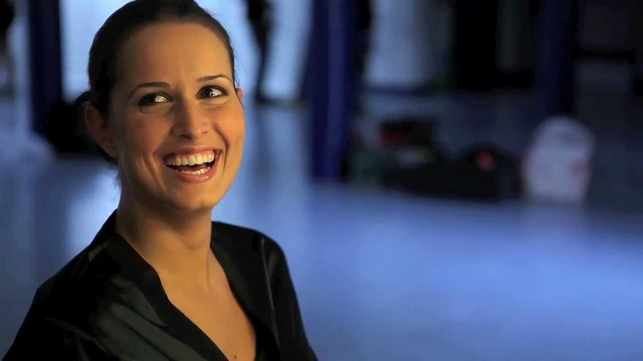 Ana Mora - VIDEOBOOK (Making of) - YouTube