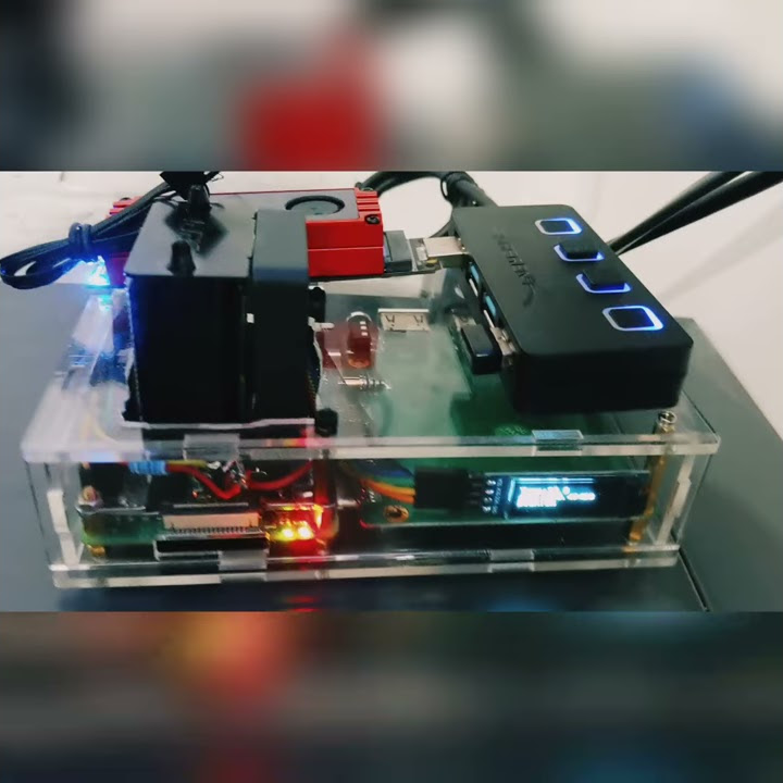 Raspberry pi 4 OLED Display - YouTube