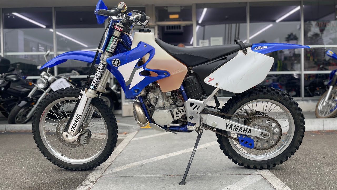 2002 Yamaha YZ250 ...GREEN sticker Trail Ripper in the Bay Area - YouTube
