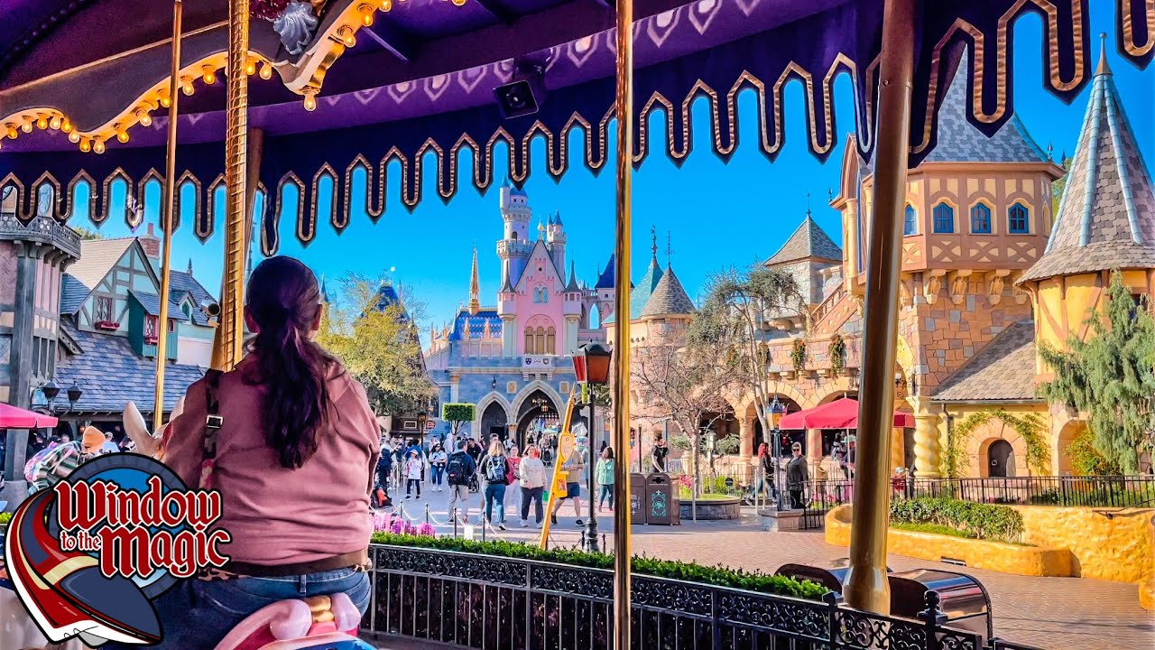 King Arthur Carrousel - Disneyland - YouTube