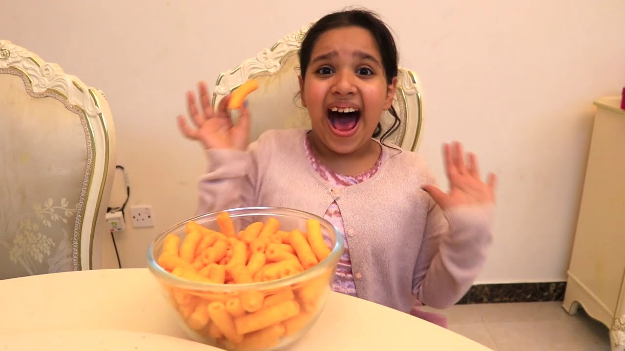 شفا وحيدة في المنزل !! Shfa home alone - YouTube