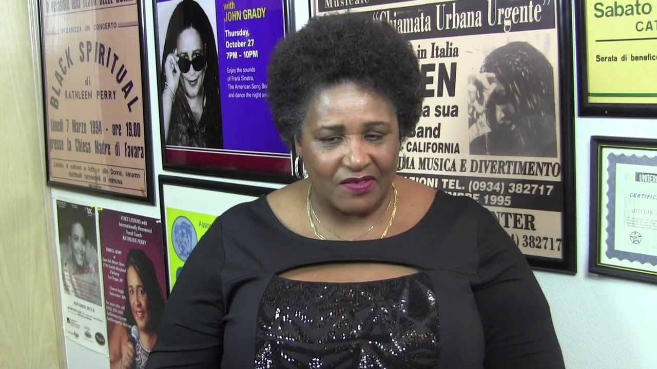 Kathleen Perry Vocal Vibrations from the heart - YouTube