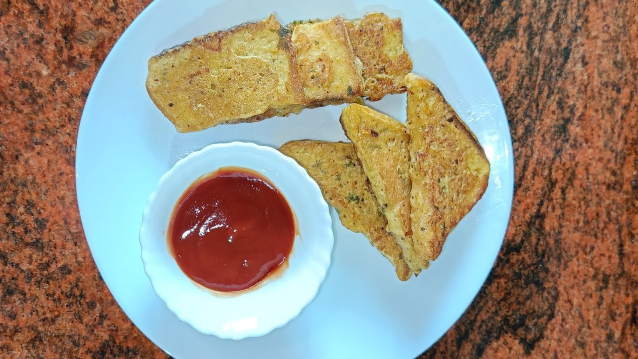 Bread Toast Recipe|| Quick breakfast with bread|| Foodismita - YouTube