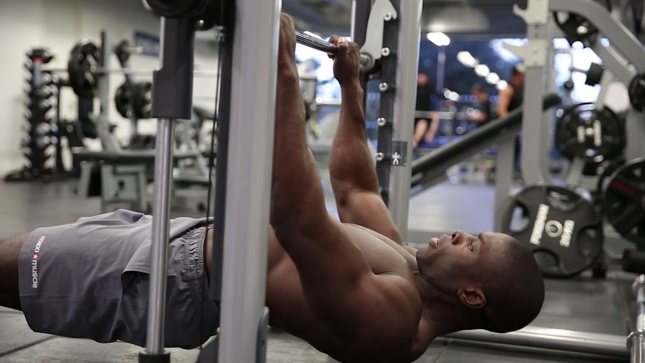 New Year | New Physique | Get Hench | Day 3 - YouTube