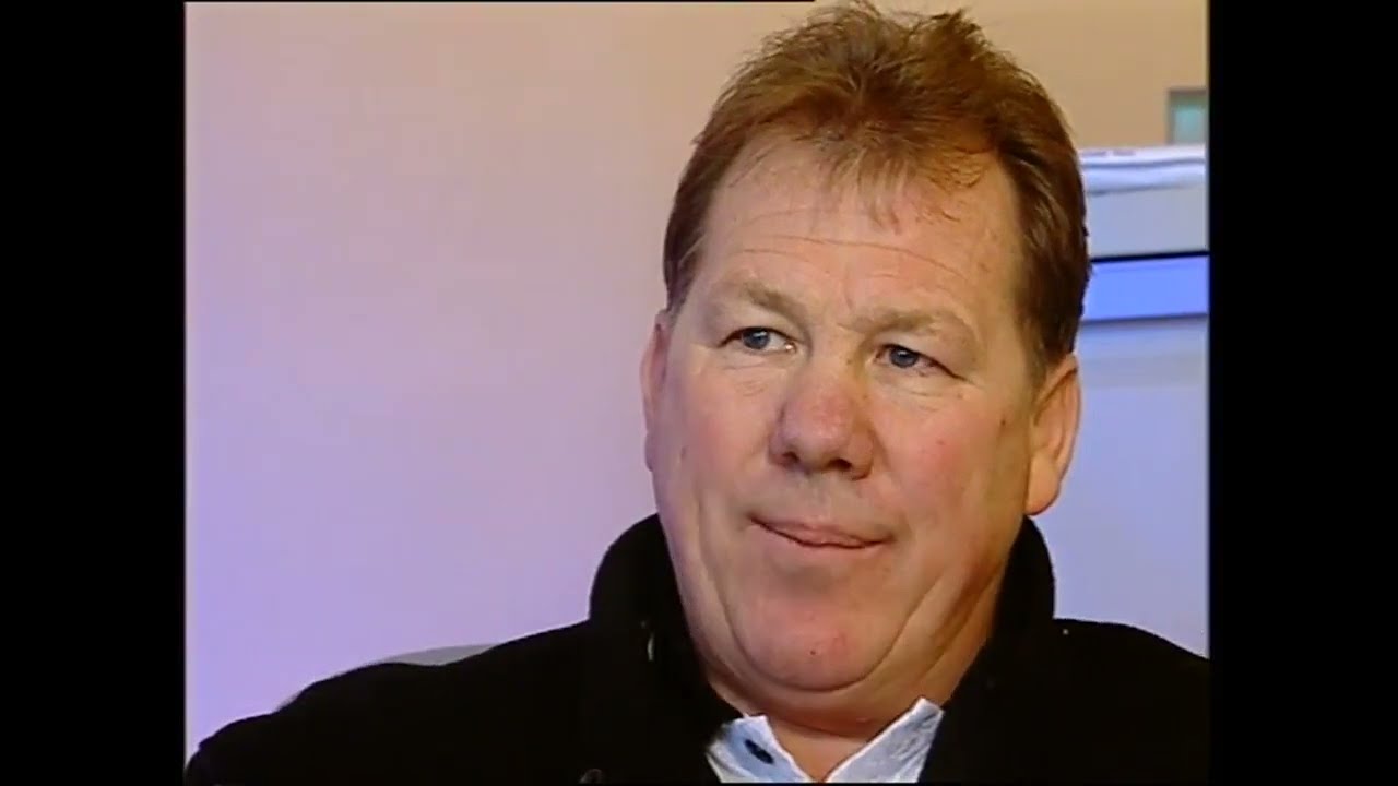 Greg Wells - Melbourne - 224 games, 251 goals - 1971 & 1976 Best ...