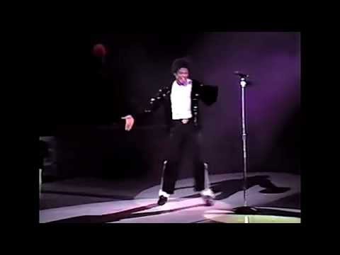 Michael Jackson - Billie Jean (Live at Wembley July, 16 1988) - [HD]