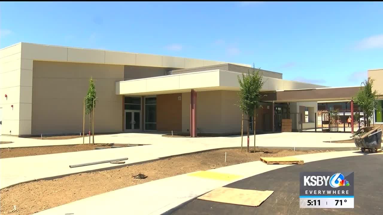 Work on Santa Maria’s newest elementary school nearing completion - YouTube