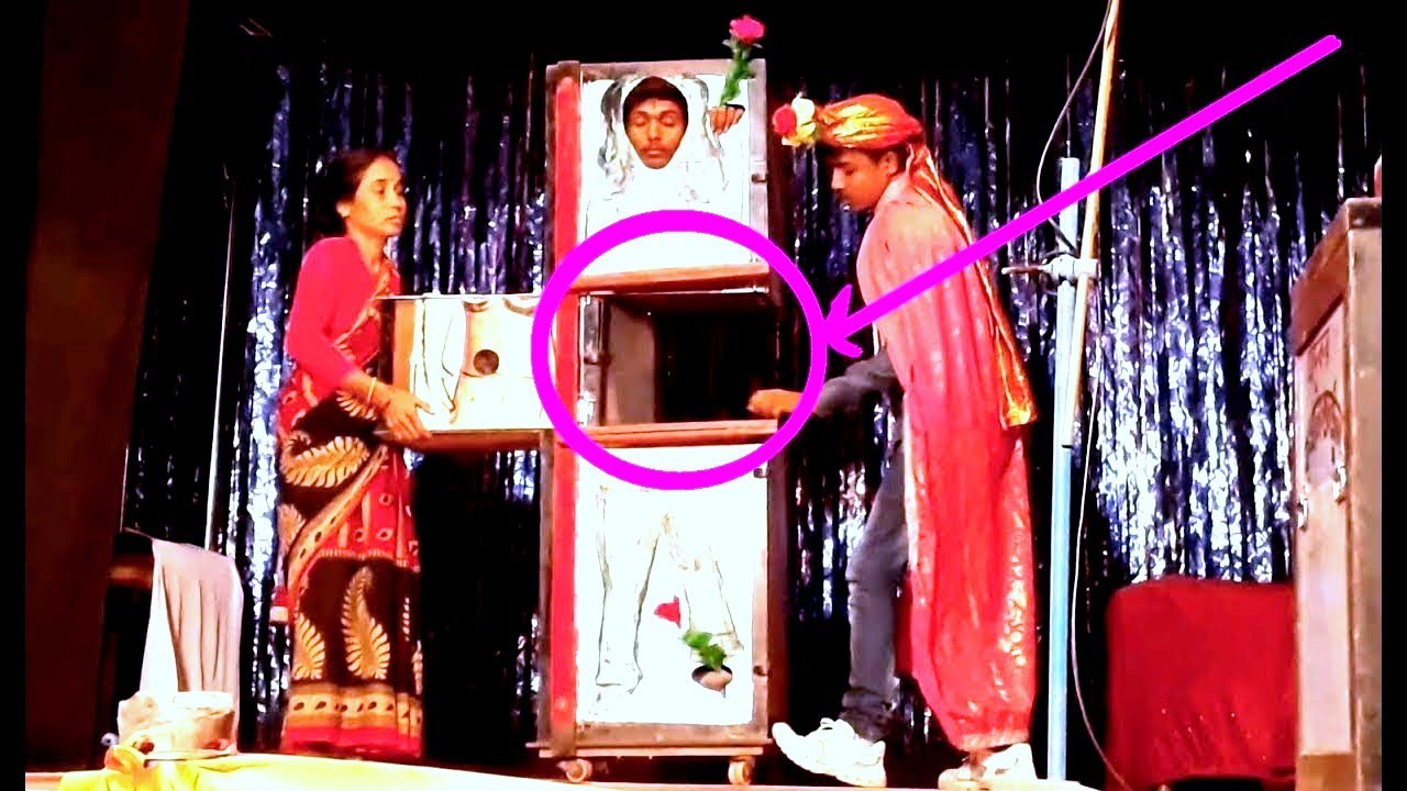 Unbelieveable Indian Magic Show at Jaigaon Stadium - YouTube