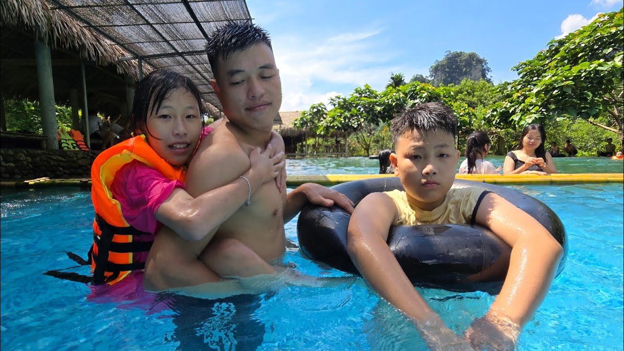 What will Lisa and Loc's first swimming pool experience be like? A ...
