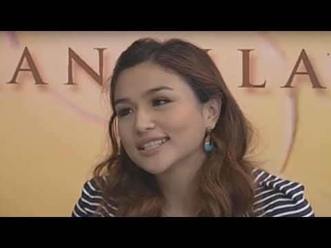 Zia Quizon beatboxes, sings on 'Ihaw Na' - YouTube