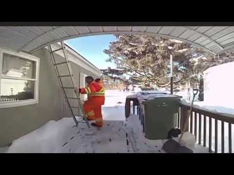 🈷️LADDER SAFETY - SECURE A LADDER WITH SPOTTER OR SUPPORT BASE - YouTube