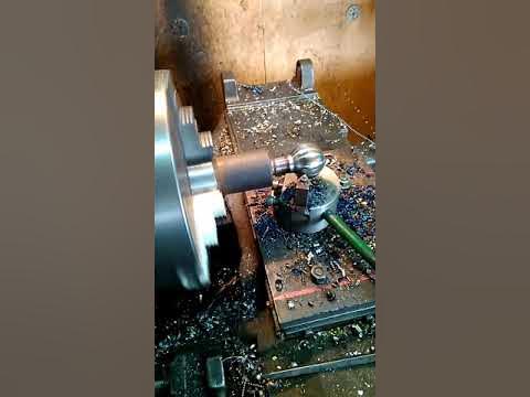 Приспособление для точения шаров и прочих на токарном станке - YouTube