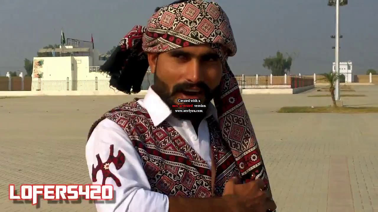 Fan of the Shahrukh khan dialogs of asad Qureshi at shaheed benazir ...