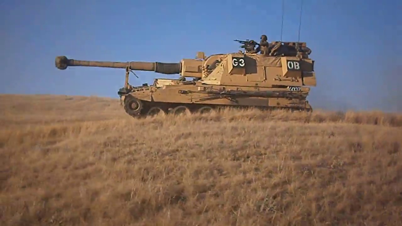 AS90 Move in BATUS - YouTube