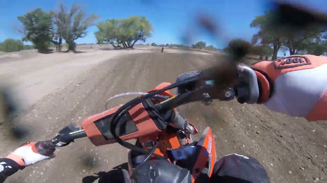 MMX motocross sand track 7-16-22 Saturday practice - YouTube