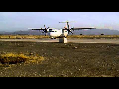 Plane reversing at its own - YouTube