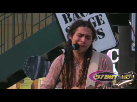 97 BHT - Jason Castro - Let's Just Fall In Love Again - The Mall At Steamtown