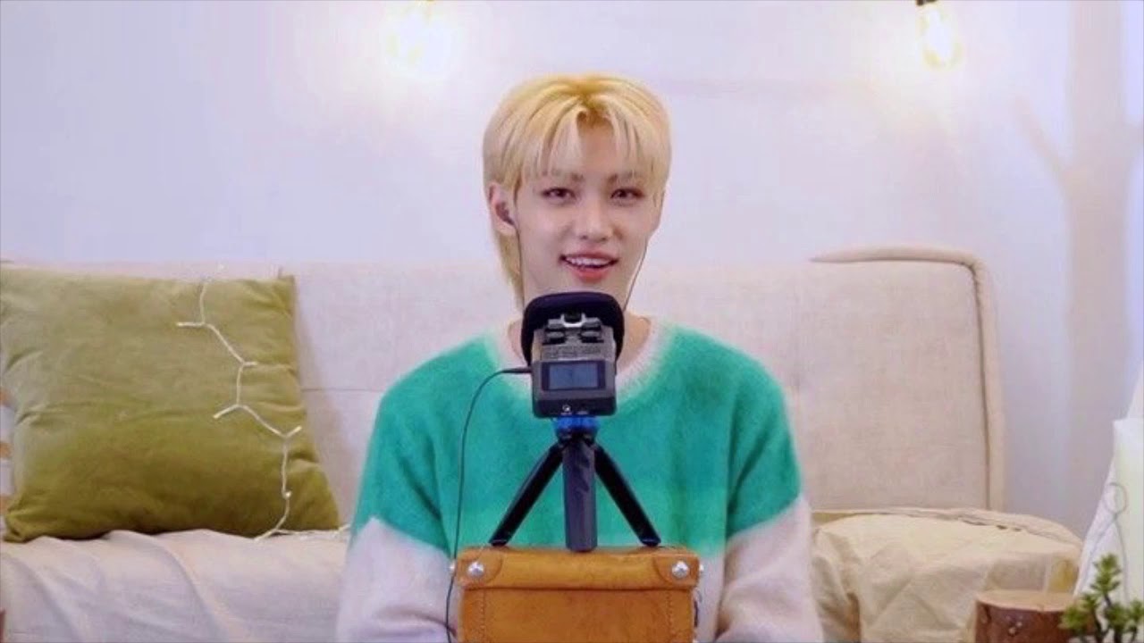 Stray Kids FELIX ASMR BedTime Story PETER PAN 1 Hour Loop - YouTube