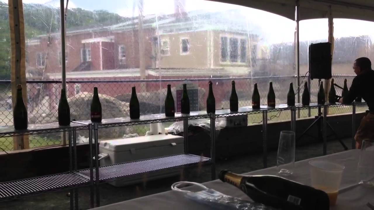 Mitch Ancona Breaks Sabrage Record - YouTube