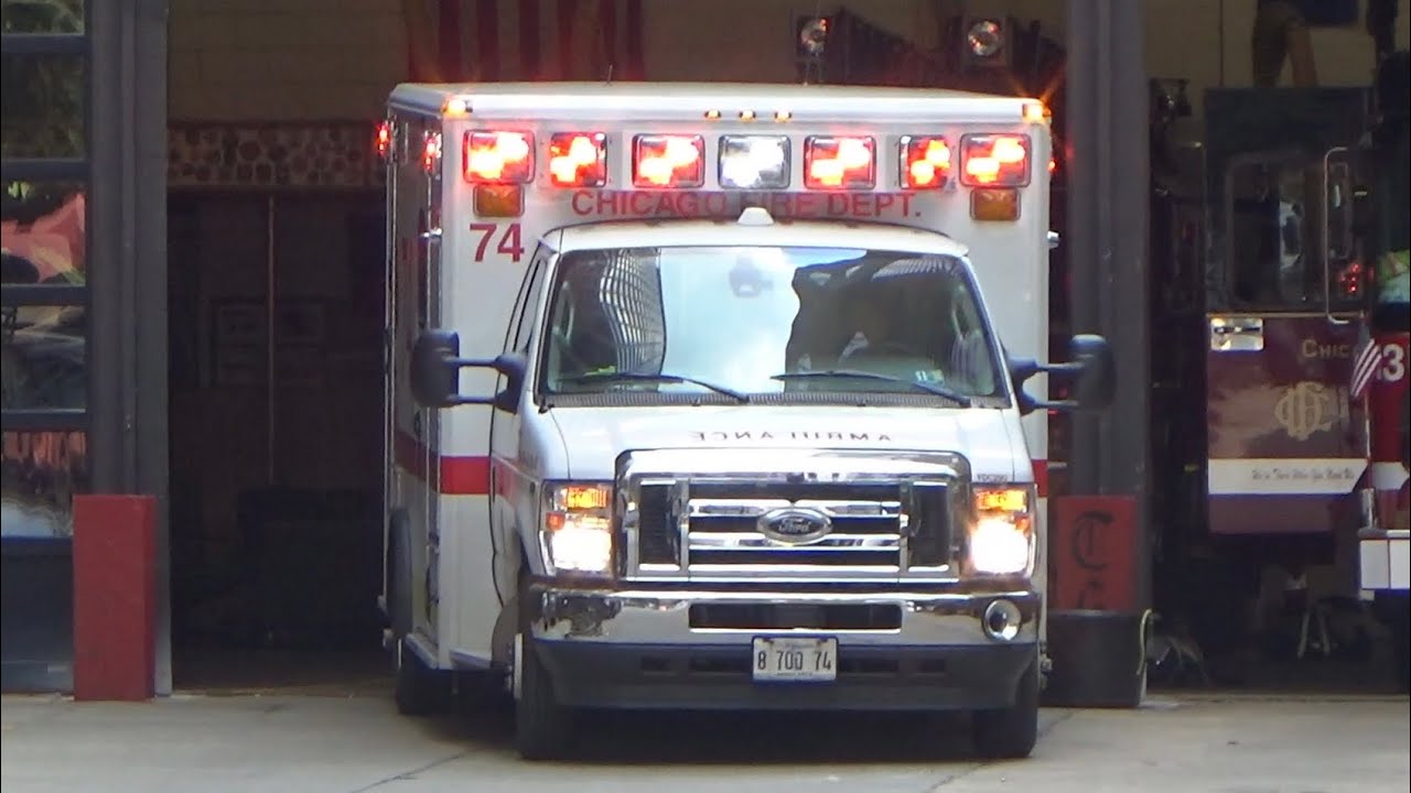 *BRAND NEW* Chicago Fire Department Ambulance 74 Responding - YouTube