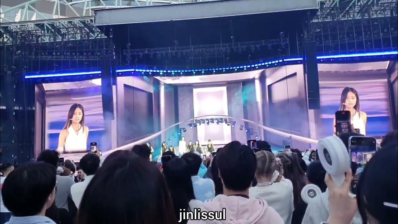 231104 트와이스 TWICE 쯔위 Tzuyu solo stage (Charlie Puth - Done For Me) (READY TO BE in Melbourne ...
