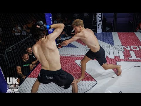 Riccardo Erario vs Liam Meredith - UKFC 38 - YouTube
