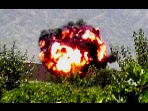FIREBALL FROM A 500LB BOMB EXPLODING IN AFGHANISTAN - YouTube