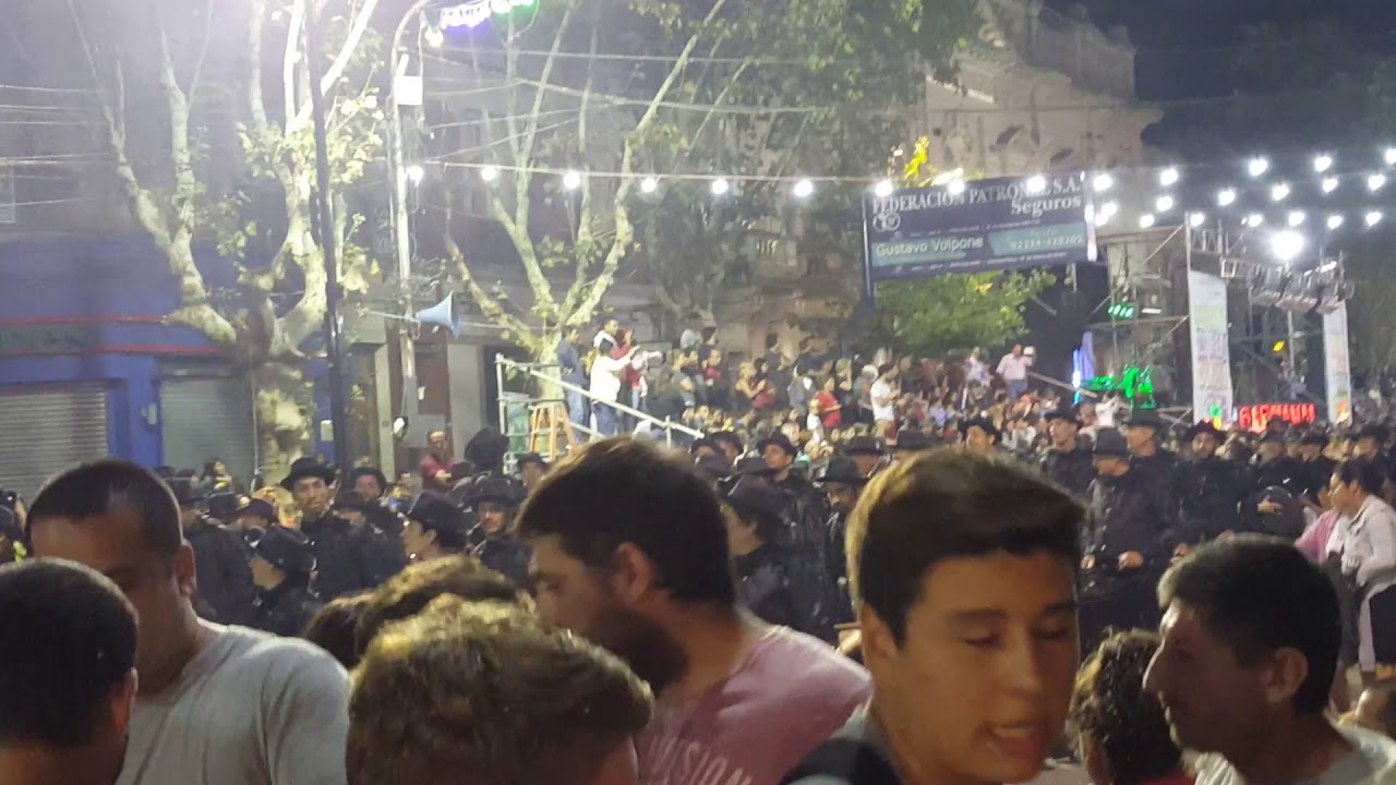 Lesionados por el corcho última noche Mercedes buenos aires 2019 - YouTube