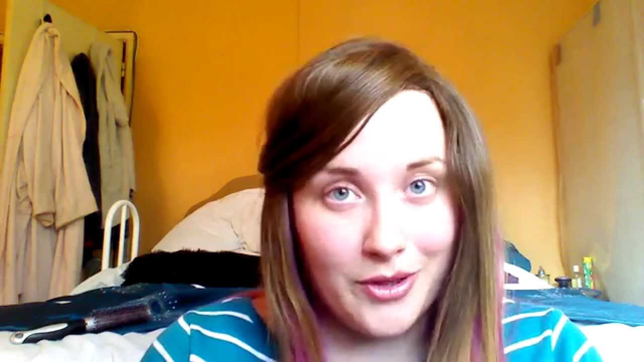 ASMR talking softly in welsh - YouTube