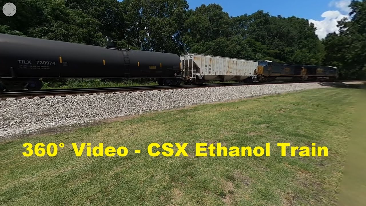 360° Video - CSX Ethanol Train with 903 & 7229 in Decatur - YouTube
